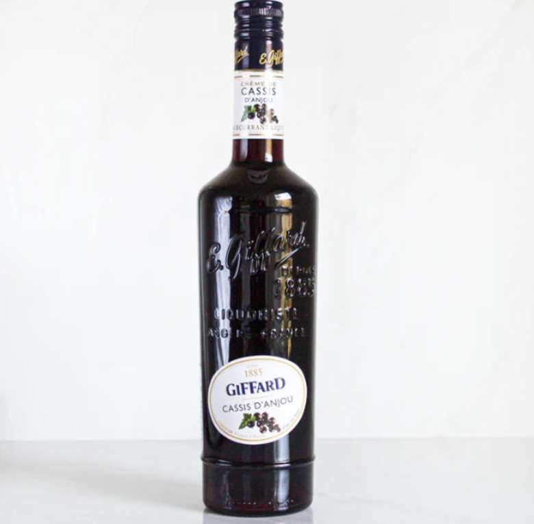 Booz.cl: Licor de Cassis Giffard 700cc